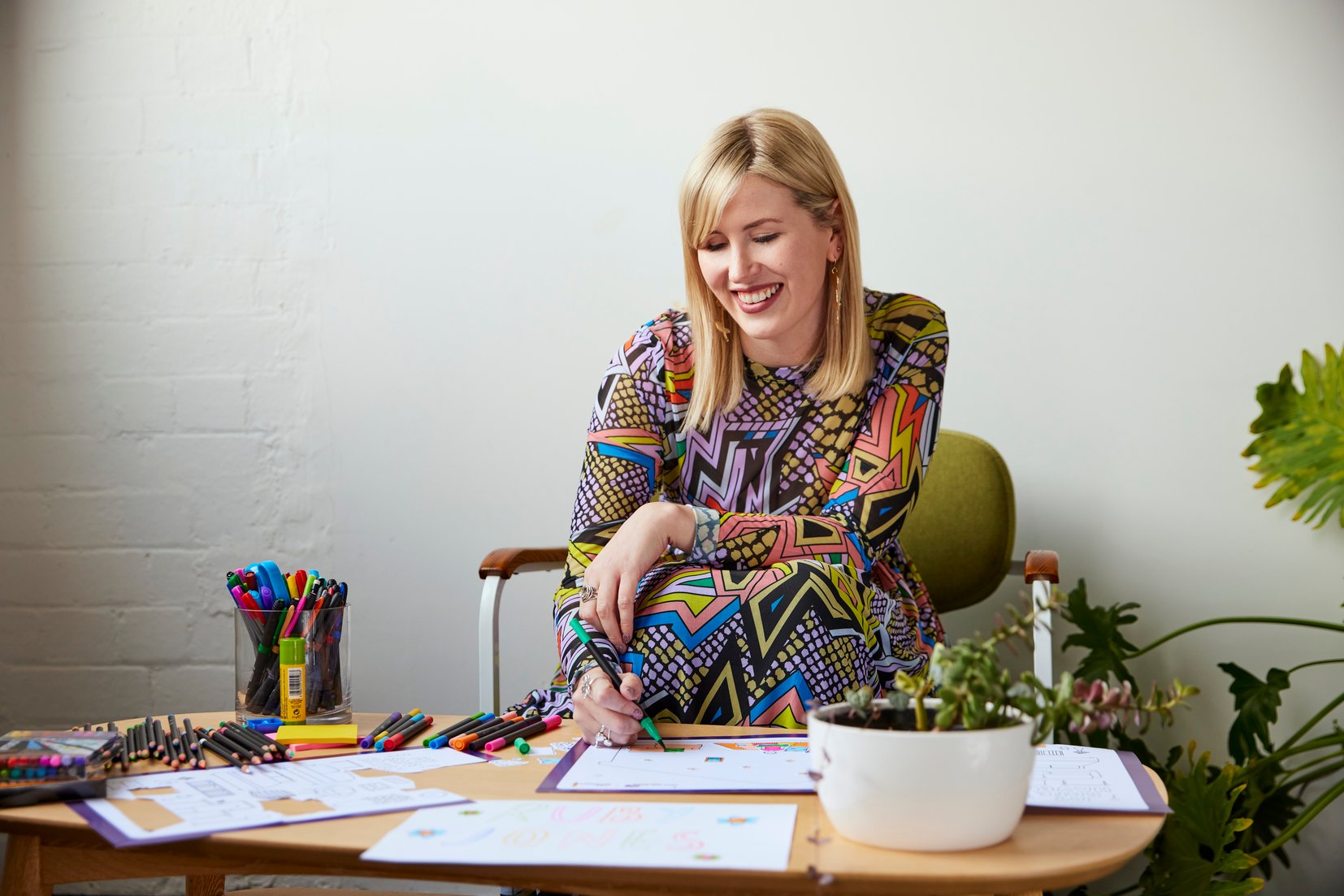 5 minutes with illustrator, Ruby Jones